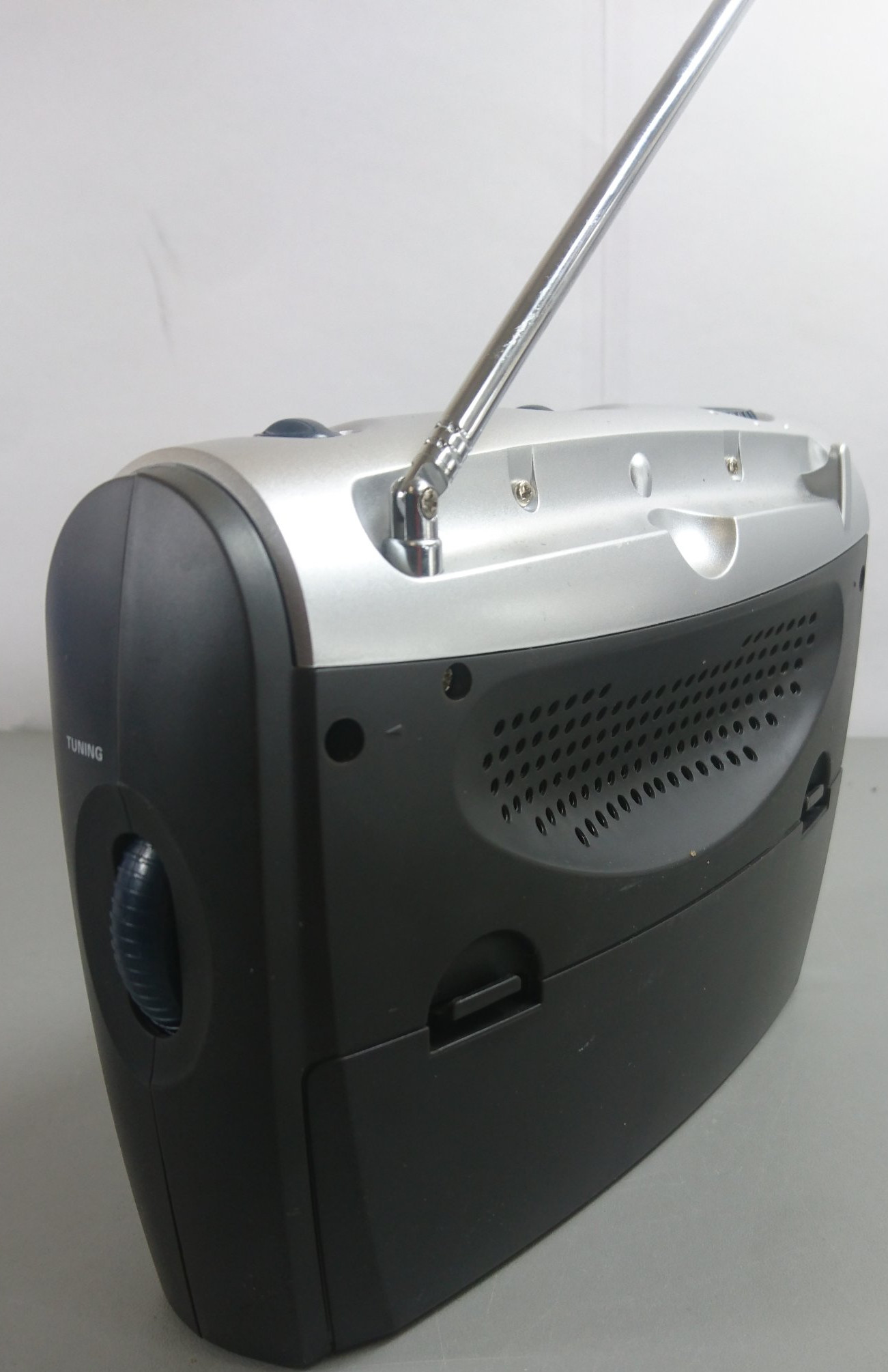 Портативно радио Philips AE2160